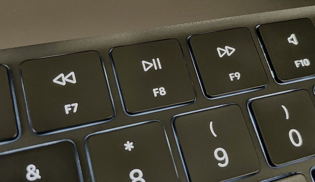 Keyboard Media Buttons (play/prev/next) are not working - Crates